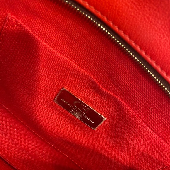 Carolina Herrera | Bags | Authentic Carolina Herrera Inro Crossbody Bag ...